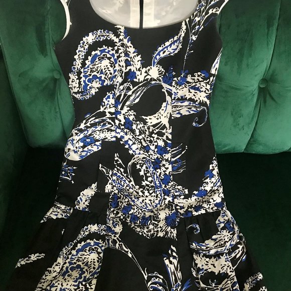 Per Se | Dresses | Per Se Patterned Flounce Dress Sz 2 | Poshmark